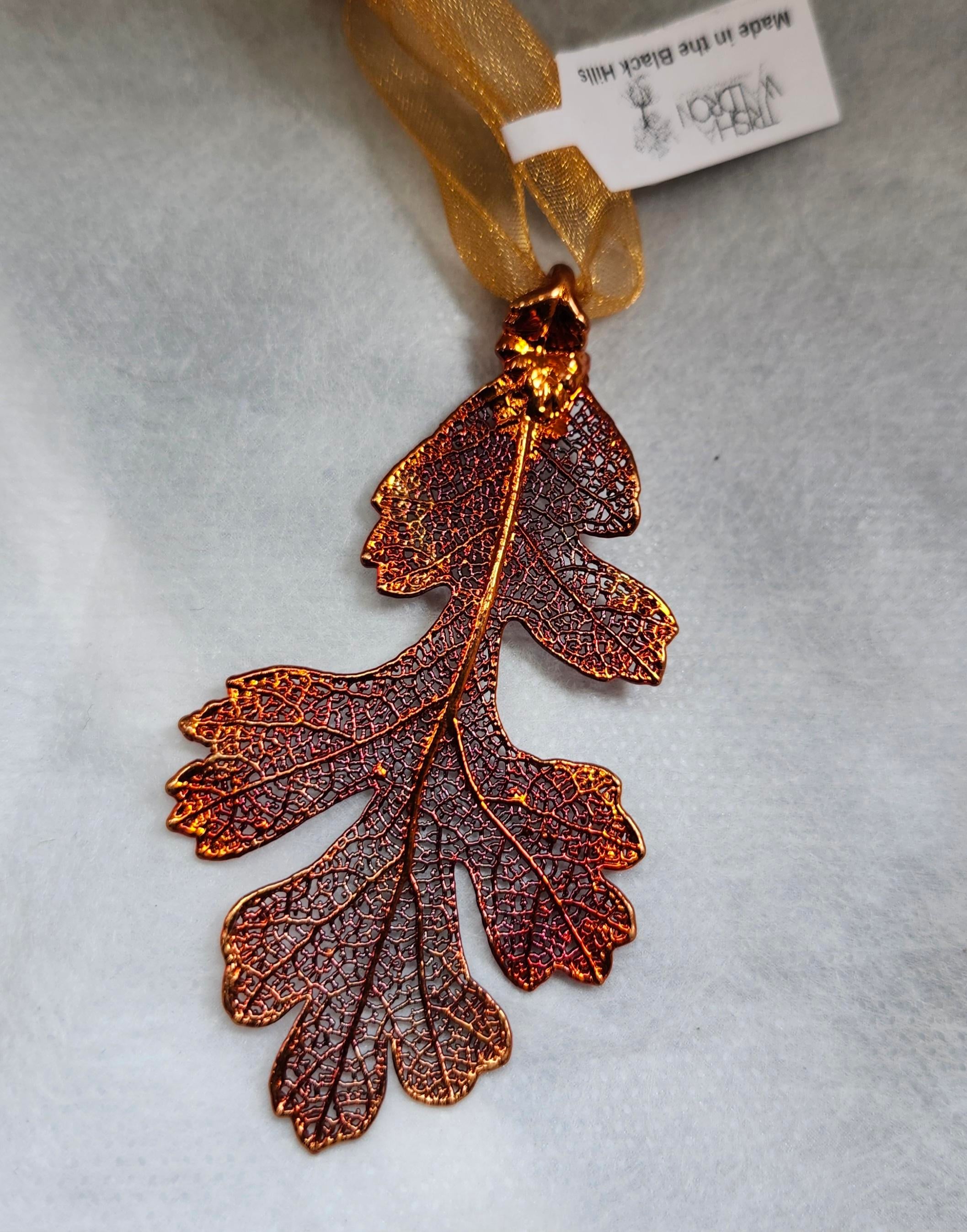 leaf ornament